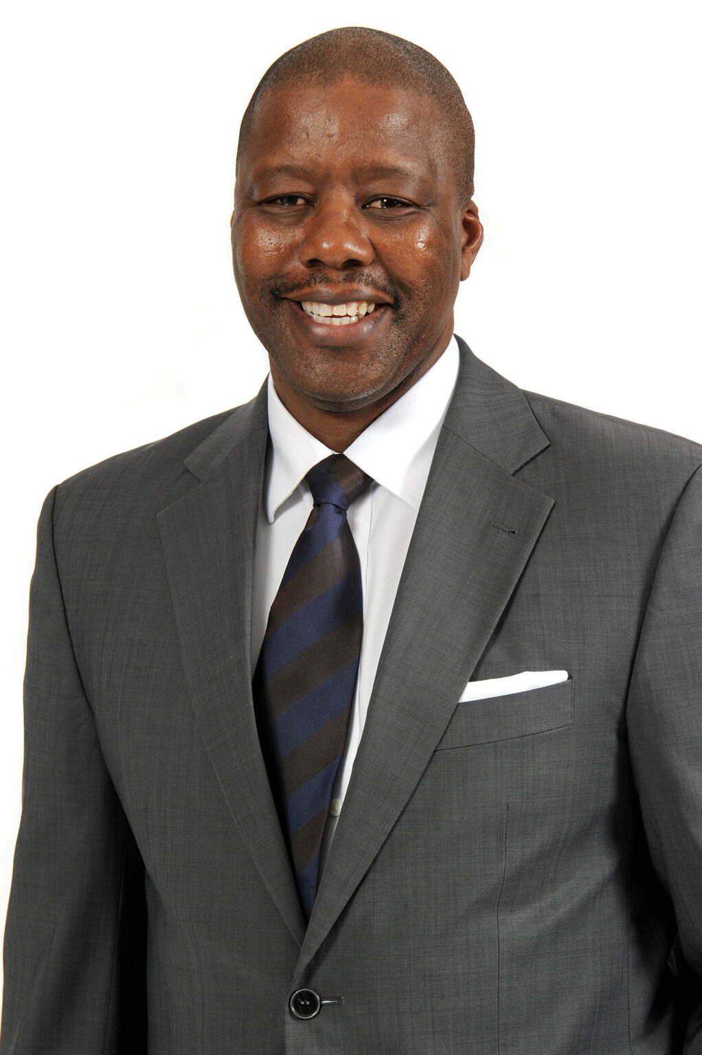 Absa Group Deputy CEO Peter Matlare Dies After Battling COVID-19 ...